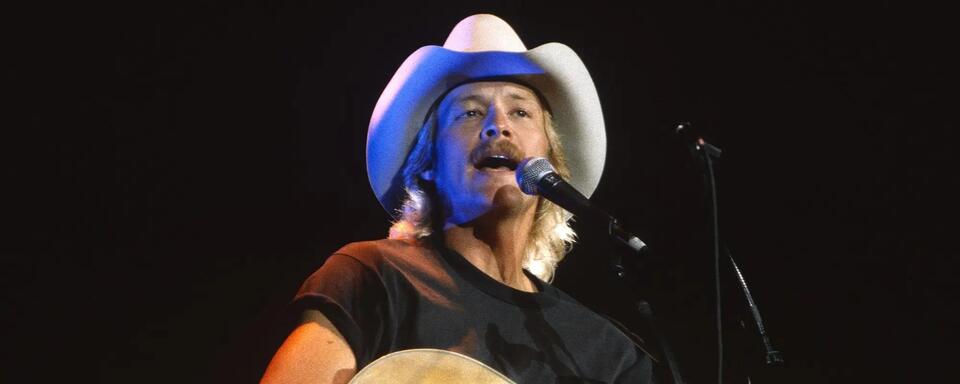 On This Day in 2008, Alan Jackson Released the Hit Album ‘Good Time ...