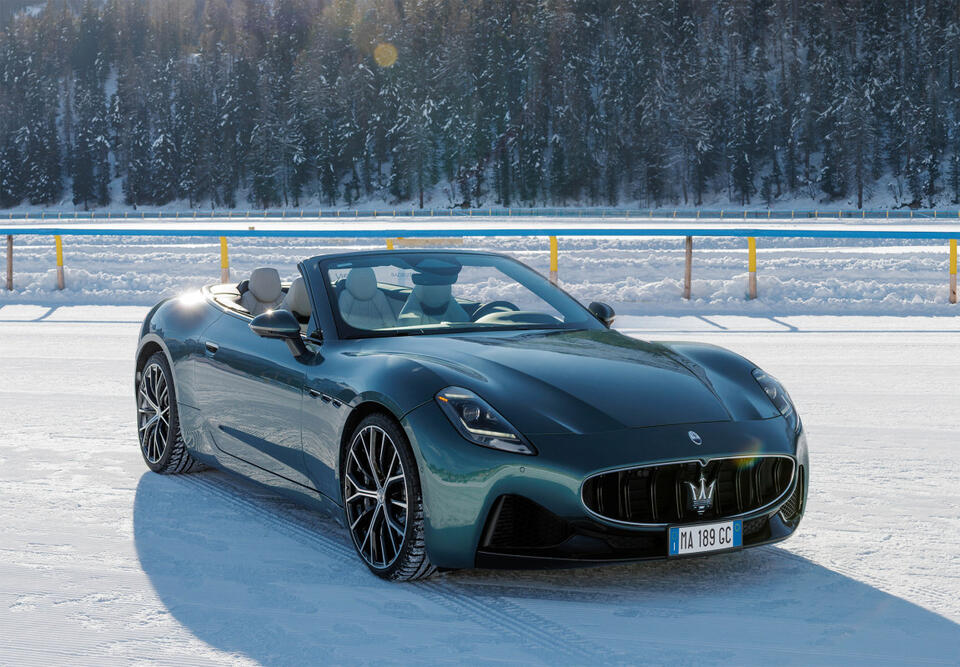 Maserati GranCabrio sets a new standard with base model reveal on ice ...