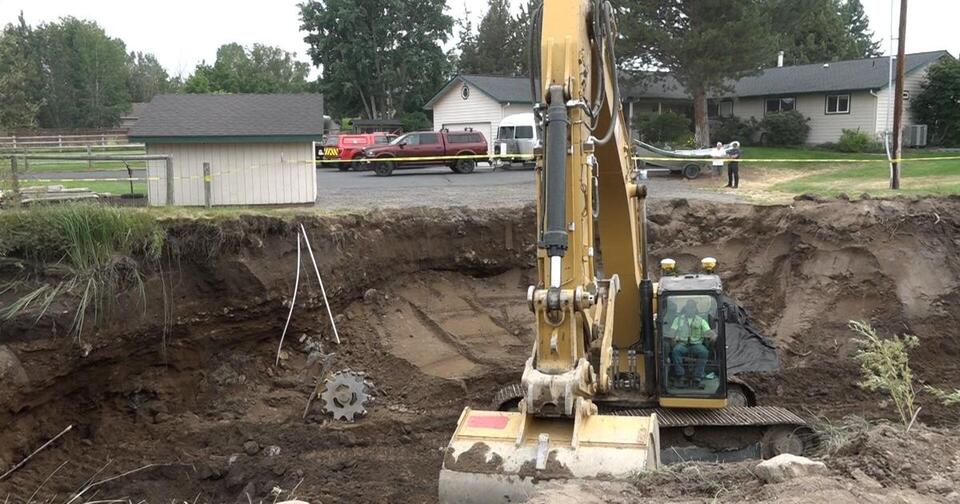 Canal turned sinkhole forces water shutoff to 1,800 COID customers ...
