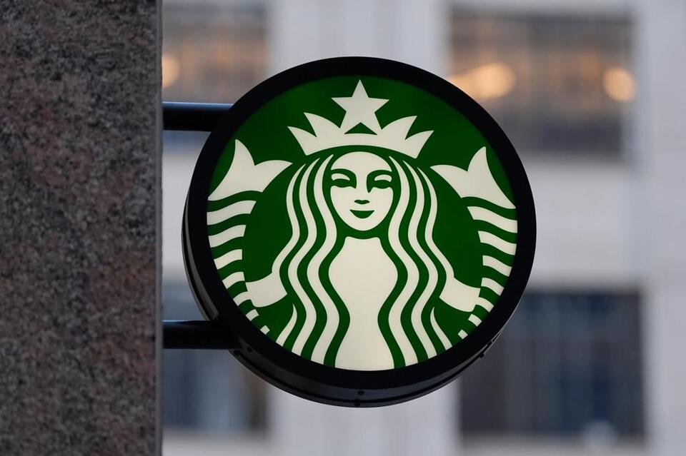 Starbucks baristas fired over pig drawing on deputy’s cup - NewsBreak