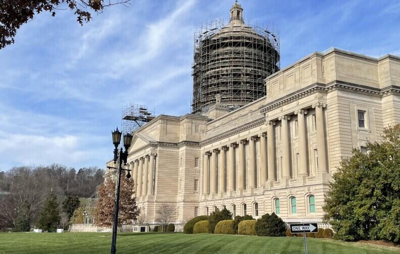 Day 60, the final day of the Kentucky General Assembly, could still ...