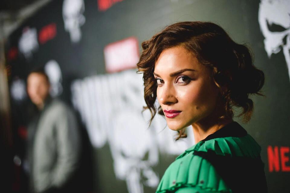Who is Amber Rose Revah? The British actress behind Goddess Ishtar in ...