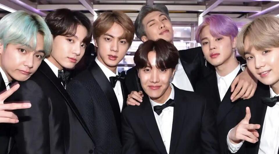 K-Pop Group BTS Attend Latest CMLL Event, Hide Identities With Masks ...