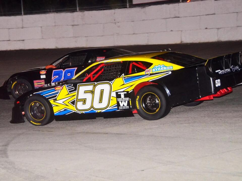 PHOTO GALLERY: Morgan, Helton win on Championship Night