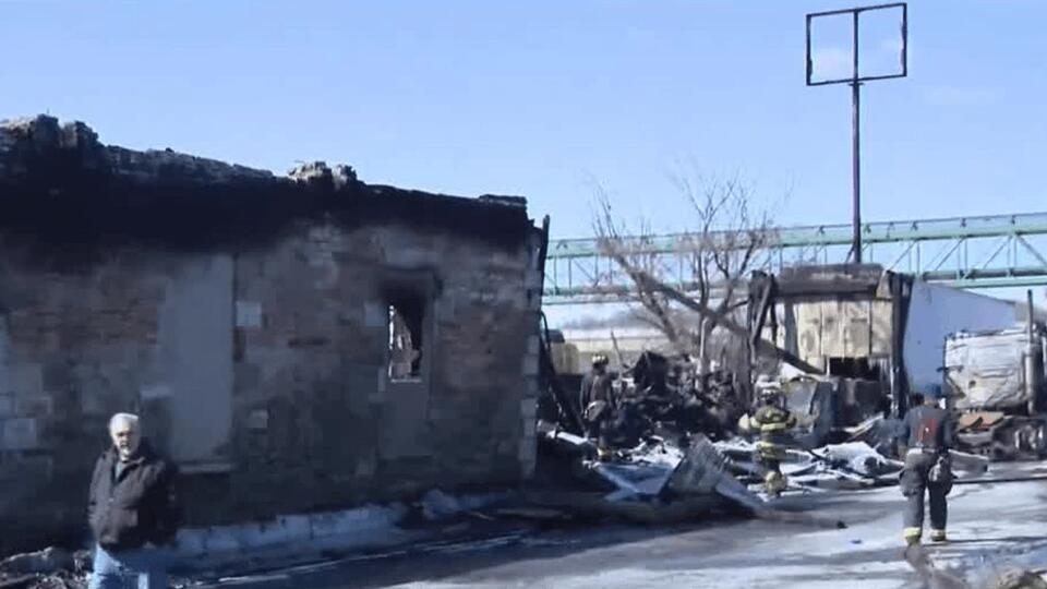 Amsterdam fire crews battle massive fire on Front Street - NewsBreak