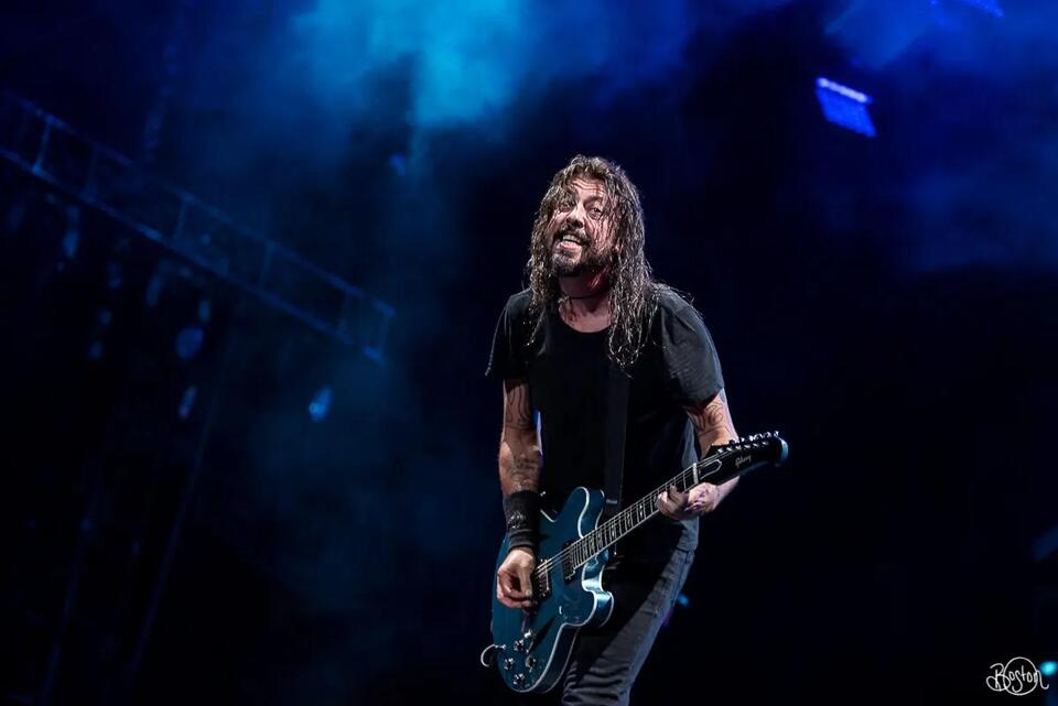 Foo Fighters Cover Minor Threat’s “I Don’t Wanna Hear It” During Pop-Up ...
