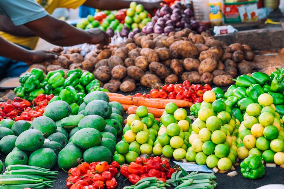 Green vegetables, fermented foods and whole grains: What Americans can ...