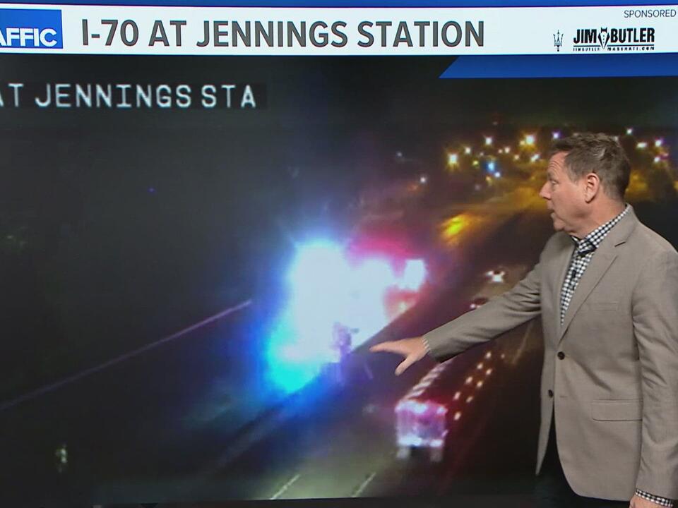 Fatal crash closes I-70's westbound lanes at Jennings Station Road