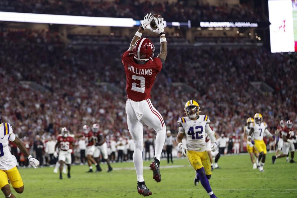 Alabama WR Ryan Williams Reveals Who He Models his Game After - NewsBreak