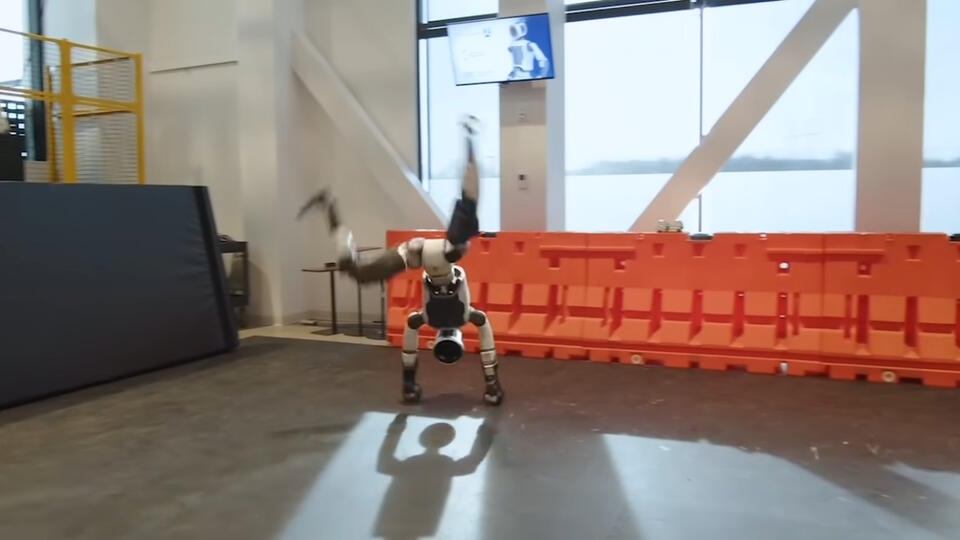 Boston Dynamics and Google Deepmind Partner to Bring AI Intelligence to ...