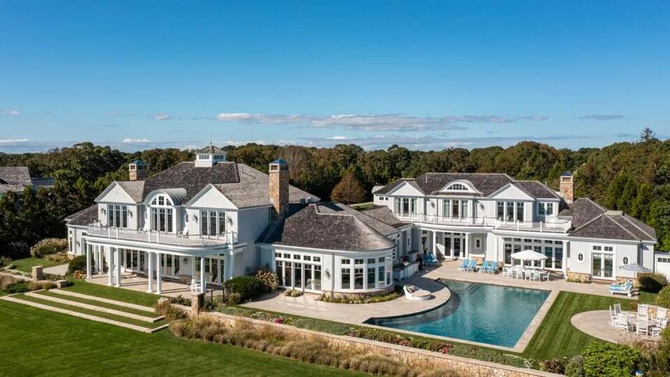 Cape Cod mansion sells for $22.75M, a new record. Take a peek inside ...