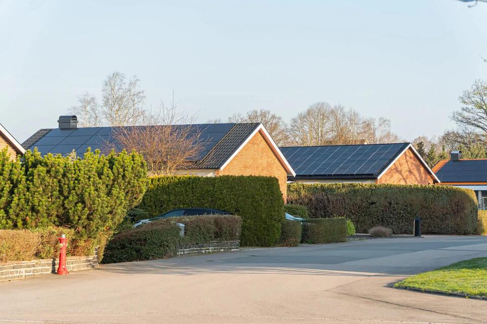 Acclaimed architect unveils next-gen home that debunks common housing ...