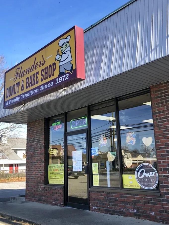 This Unassuming Donut Shop Might Just Be The Best-Kept Secret In ...