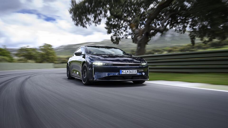 2026 Lucid Air Sapphire: The $249,000 Electric Super-Sedan (Deep-Dive ...