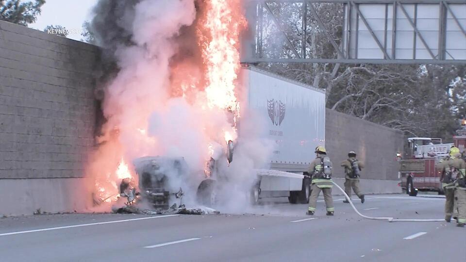 Big Rig Burns on Side of 101 Freeway - NewsBreak
