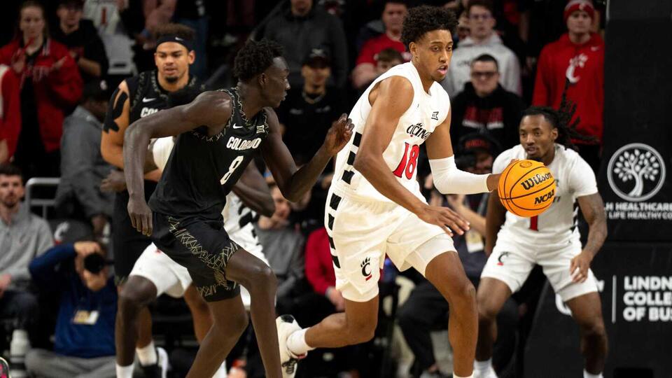Cincinnati holds off Colorado 77-68 for the Bearcats’ first Big 12 win ...