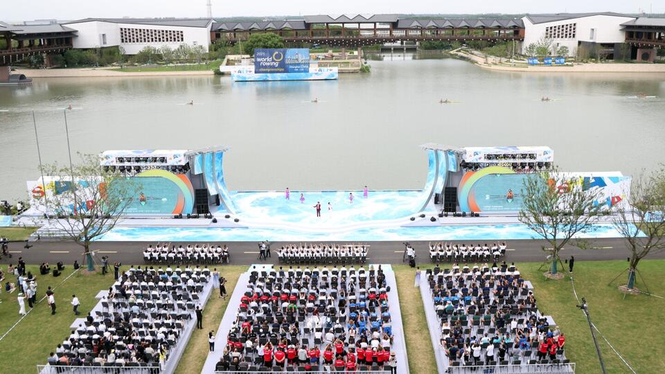 U.S. brings home bronze in men’s eight at 2025 World Rowing ...
