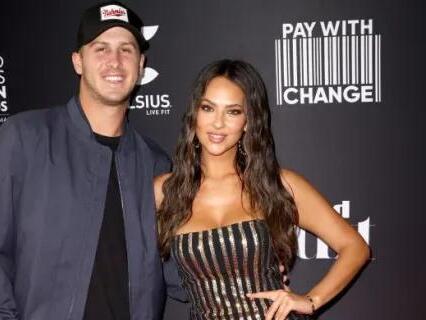 Top 20 Hottest NFL Wives & Girlfriends Of 2024