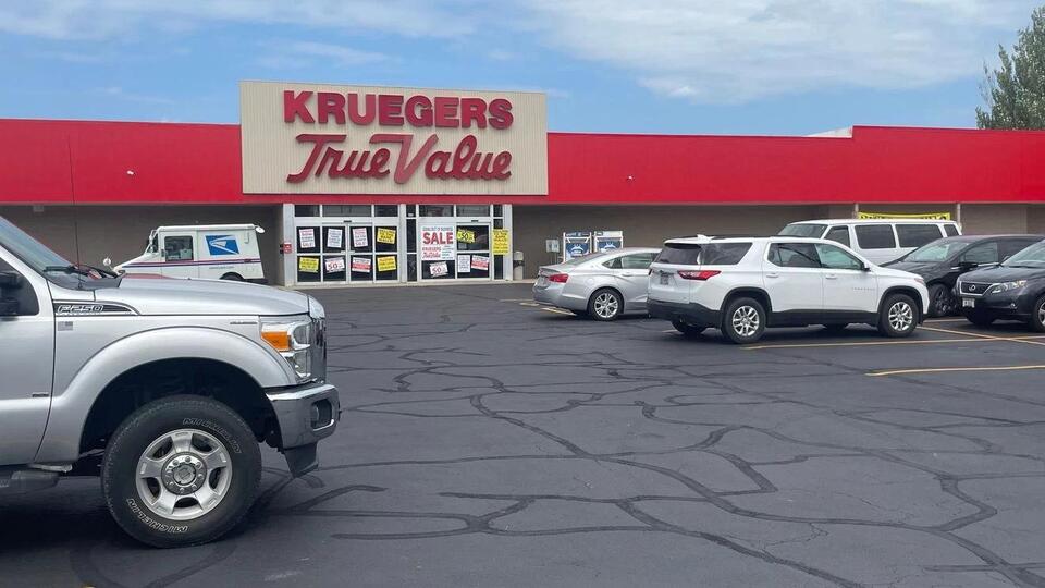 Longtime Neenah hardware store is going out of business - NewsBreak