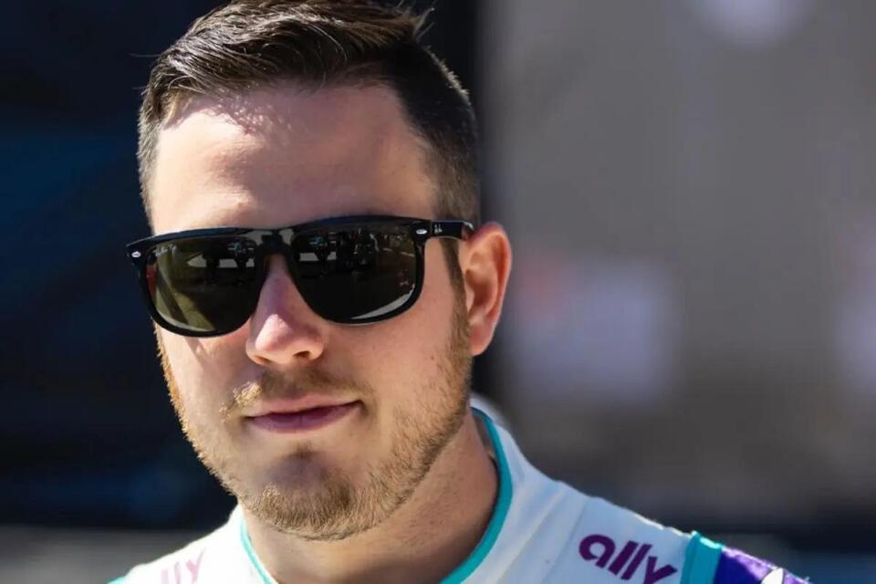 How Alex Bowman Is Pushing Past the ‘Bad’ Year of His Career: ‘I’m ...