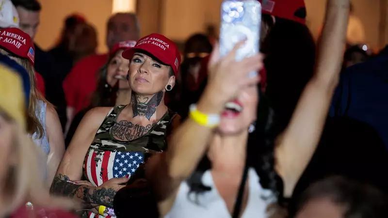 MAGA erupts after blue state hits back at Trump with new election map ...