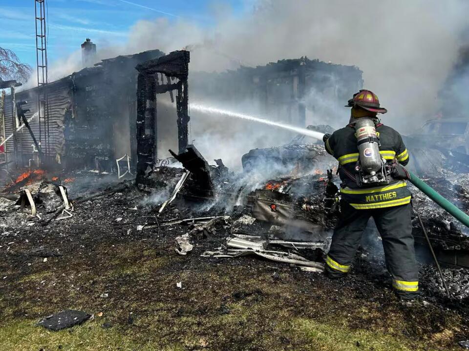 Multiple fire departments battle house fire in Owosso