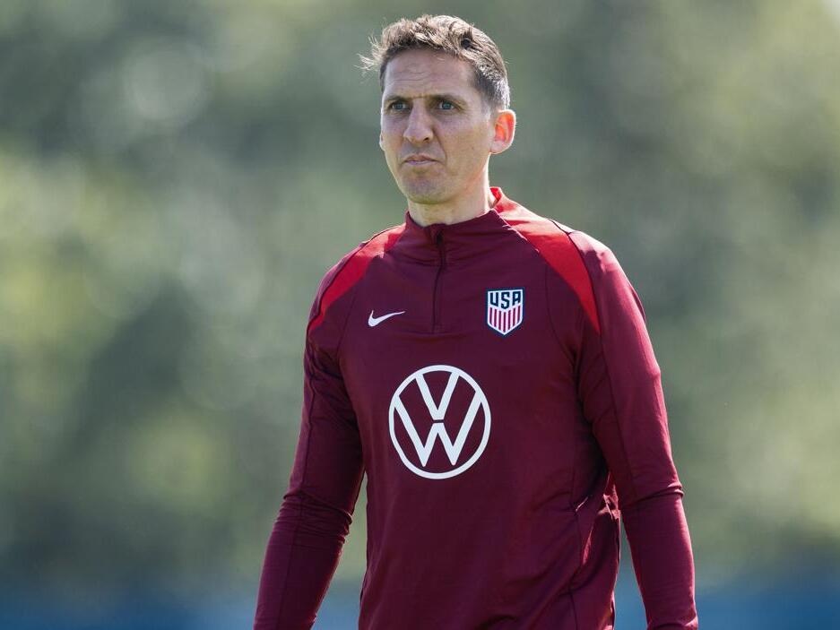 Who is Mikey Varas? USMNT interim coach known for highly-regarded ...