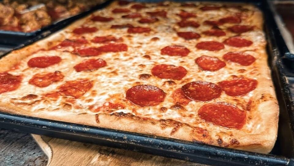 Here Are Some of the Many Great Pizza Shops Philadelphia Has to Offer ...