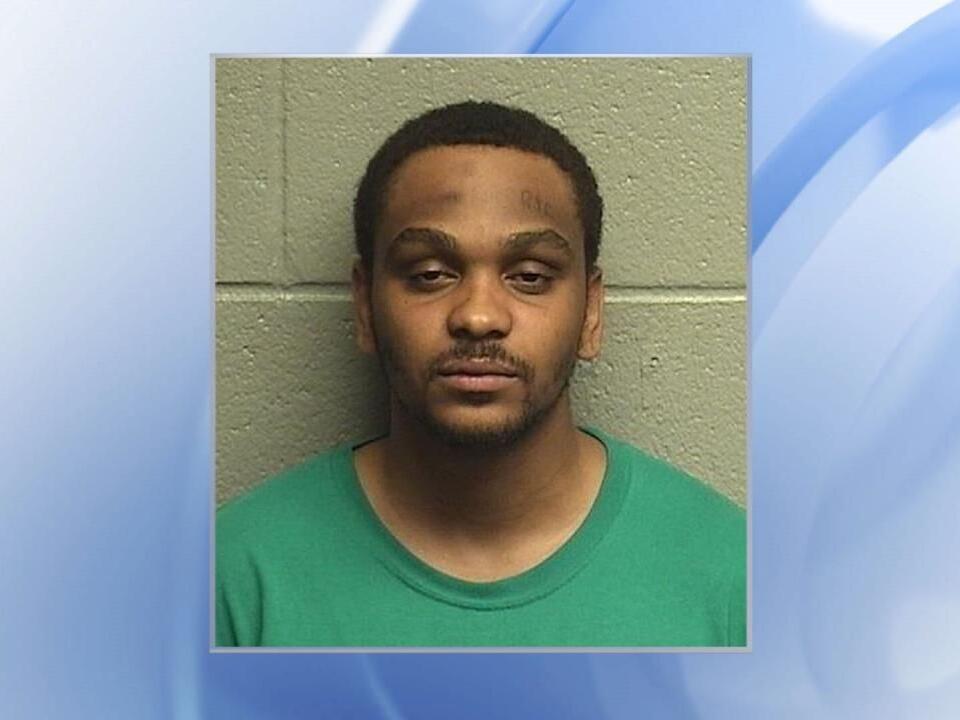 Durham police seek public's help in locating armed robbery-shooting suspect