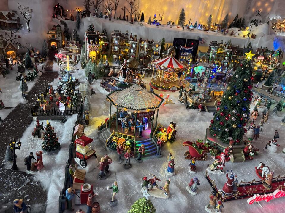 SCHEDULE A VISIT: Christmas village replica embodies a classic ...
