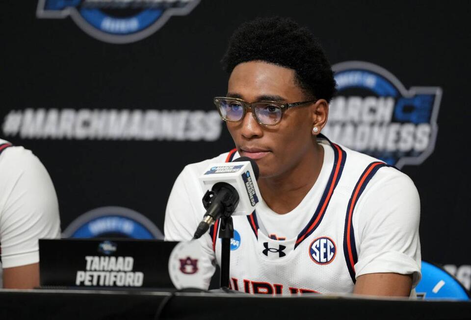 Tahaad Pettiford Sends Two-Word Message to Johni Broome After NBA Draft Decision - NewsBreak
