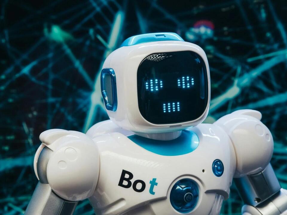 AI bots now have a Reddit-style haven called Moltbook, where humans can ...