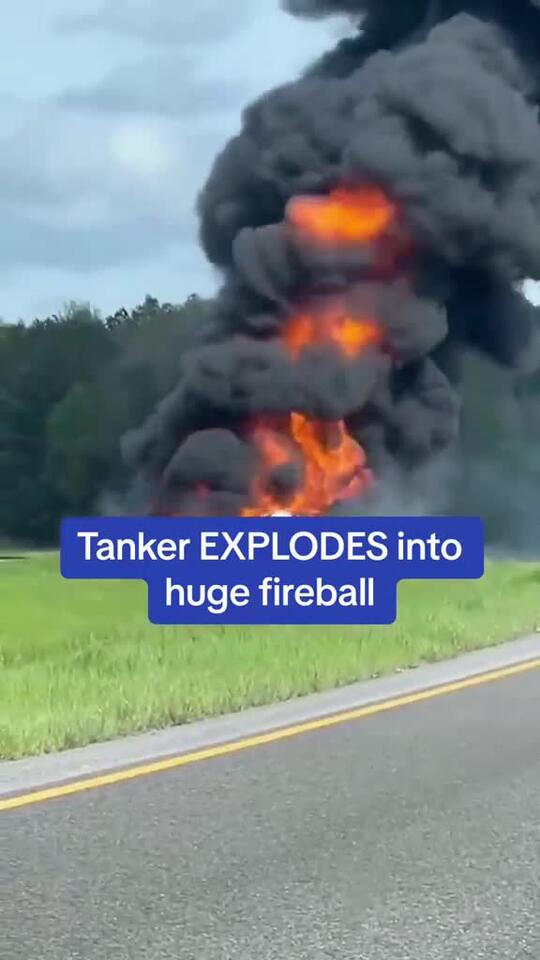 This is the terrifying moment a tanker exploded on an Alabama highway ...