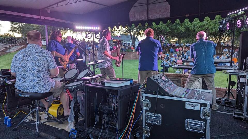PHOTOS: North Tower Band makes up Plaza Jam rain date - NewsBreak