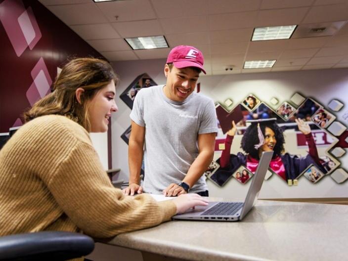 FAFSA problems causing headaches for Kentucky students, administrators