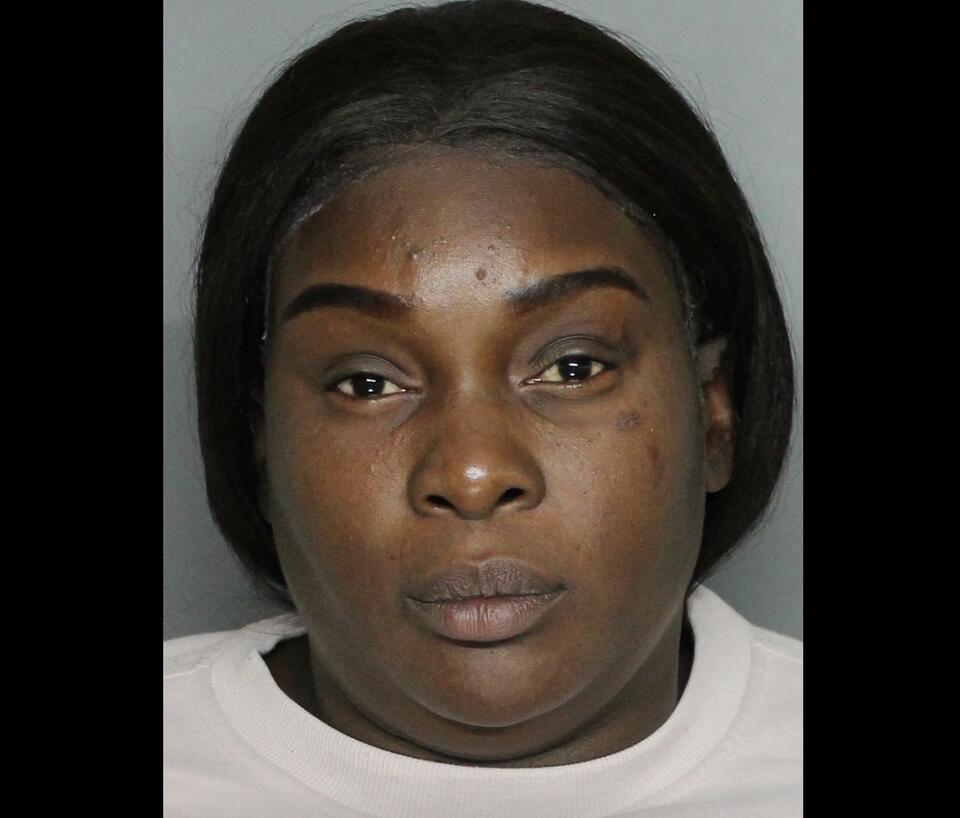 Florida Woman Charged With Selling Fake Cocaine - NewsBreak