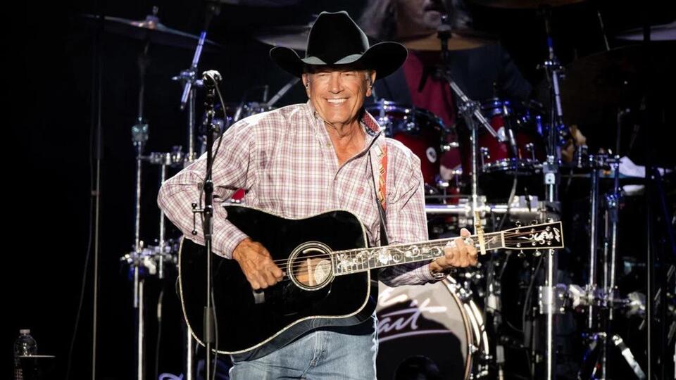 Texas couple lose $10K in scam tied to fake George Strait flood benefit ...