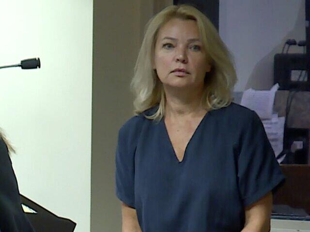 Police: Boutique owner sold counterfeit jewelry at Palm Beach stores