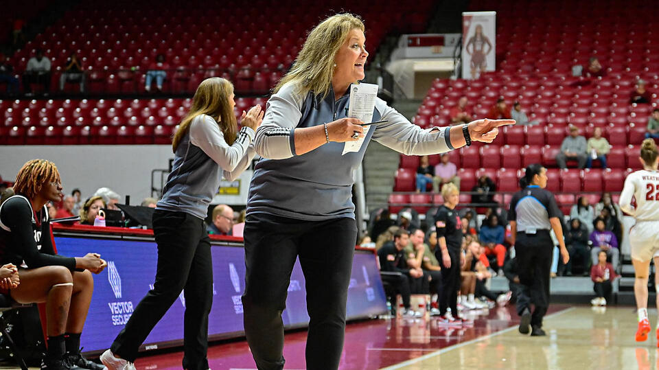 Women's History Month: Troy head basketball coach makes history ...
