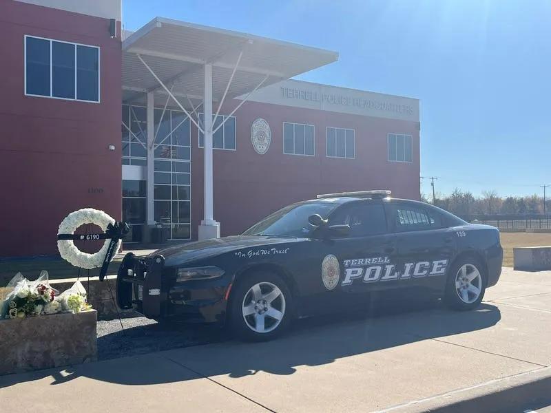 Terrell police hold vigil for slain officer Wednesday night