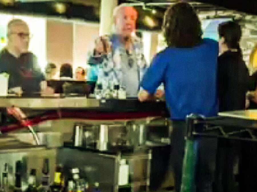 Ric Flair Berates Restaurant Manager, Offers Waitress $1k Tip In Candid ...