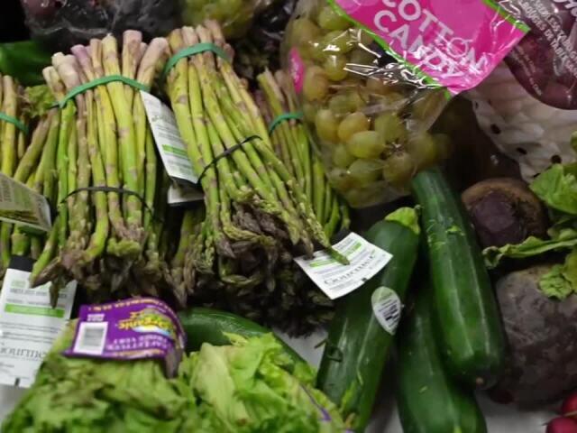 Locals work to combat food insecurity by offering affordable healthy ...