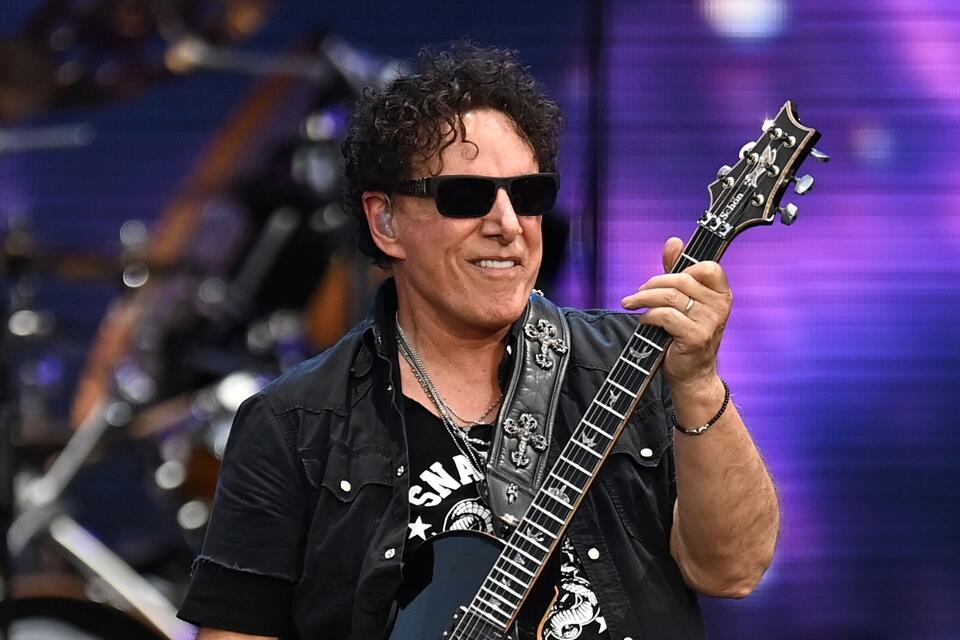 Neal Schon (Sort of) Explains Journey Farewell and Post-Tour Plans ...