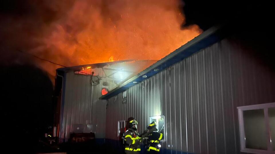 Multiple agencies put out large fire at Leid Diesel Service in Sheridan ...