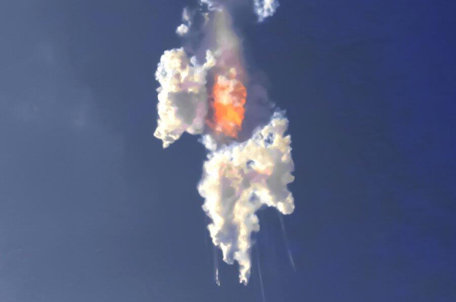 SpaceX rocket explosion rained brown debris on nearby Texas parks, town ...