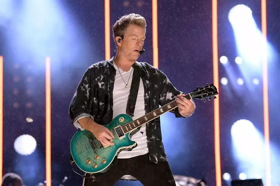 Rascal Flatts Guitarist Joe Don Rooney Celebrates Three Years of ...