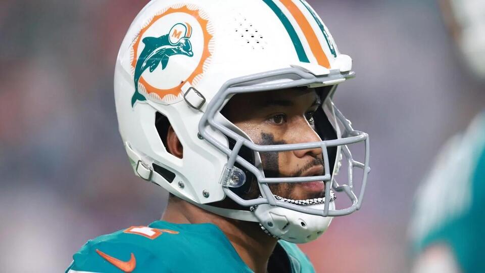 Dolphins' Tua Tagovailoa returns to practice, set to wear safest helmet ...