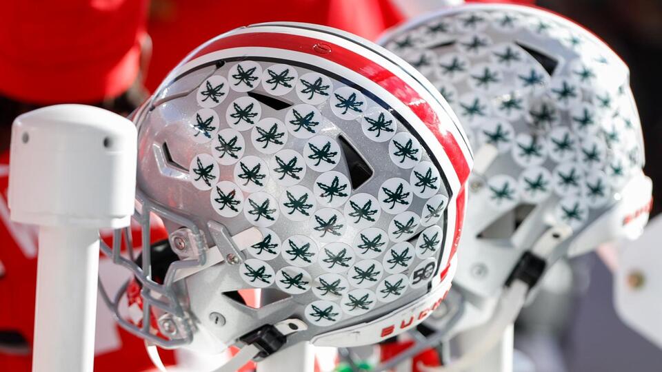 Chris Henry's WVU Teammate Makes Viral Post About Sons Playing in OSU ...