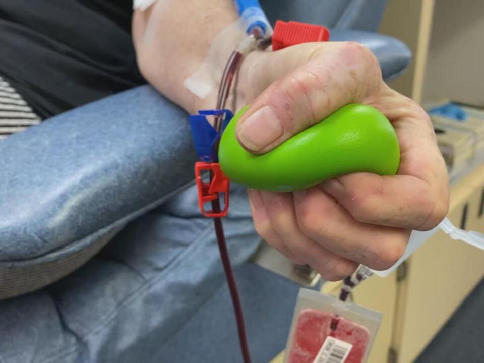 SunCoast Blood Centers are in need of donations