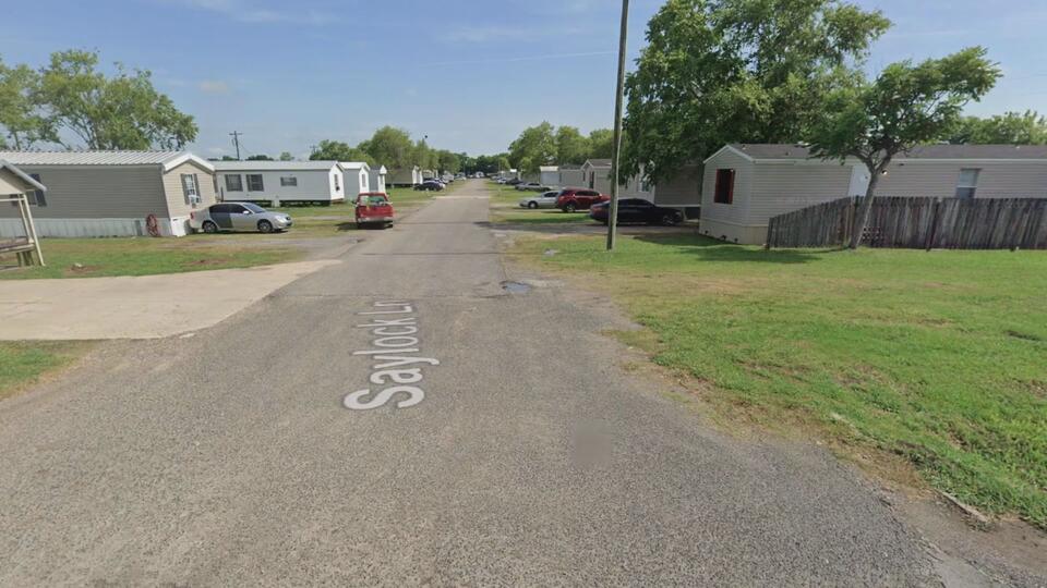 Opelousas SWAT standoff ends with suspect taking own life - NewsBreak